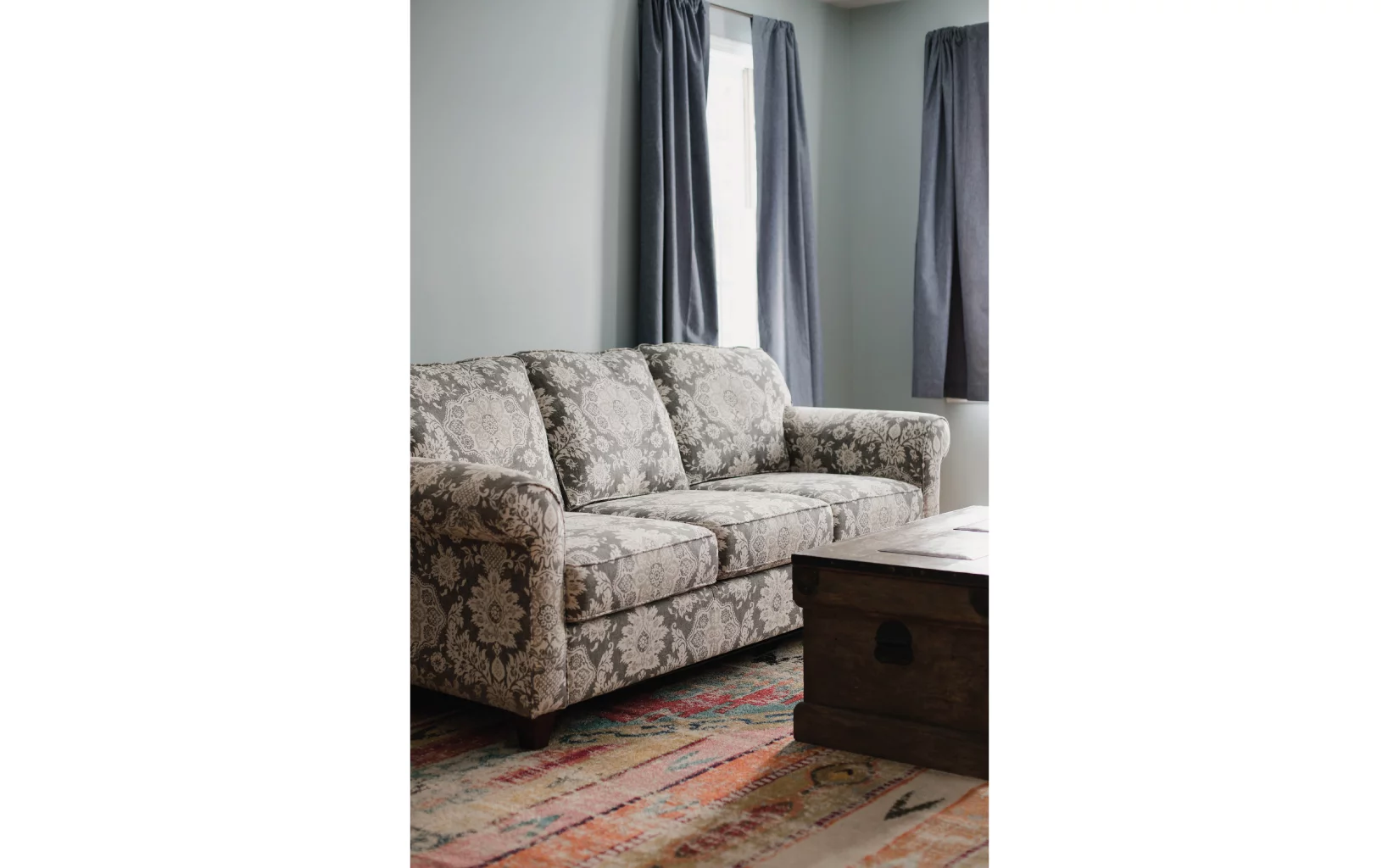 Guest Rooms | Hamilton Inn