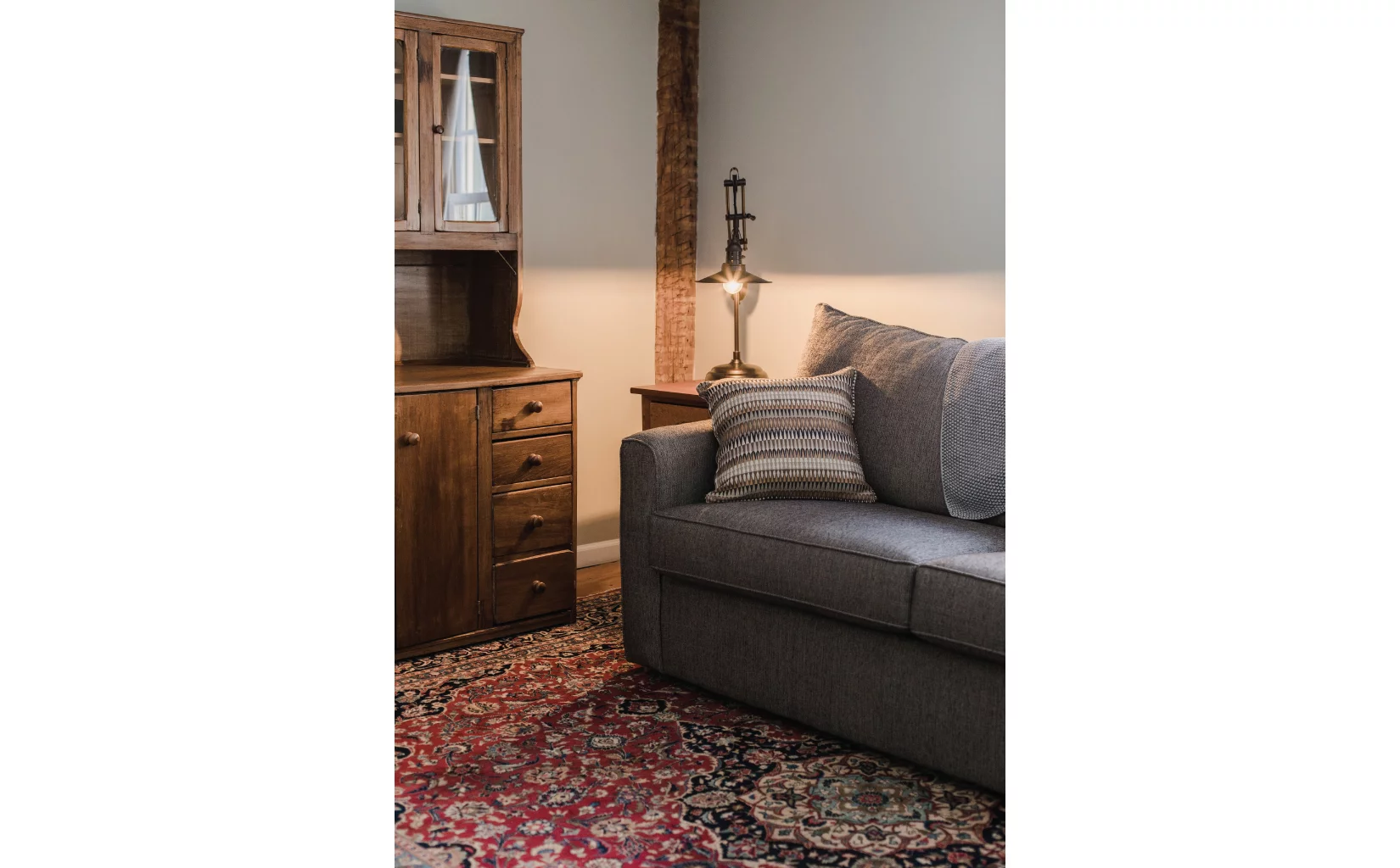 Guest Rooms | Hamilton Inn