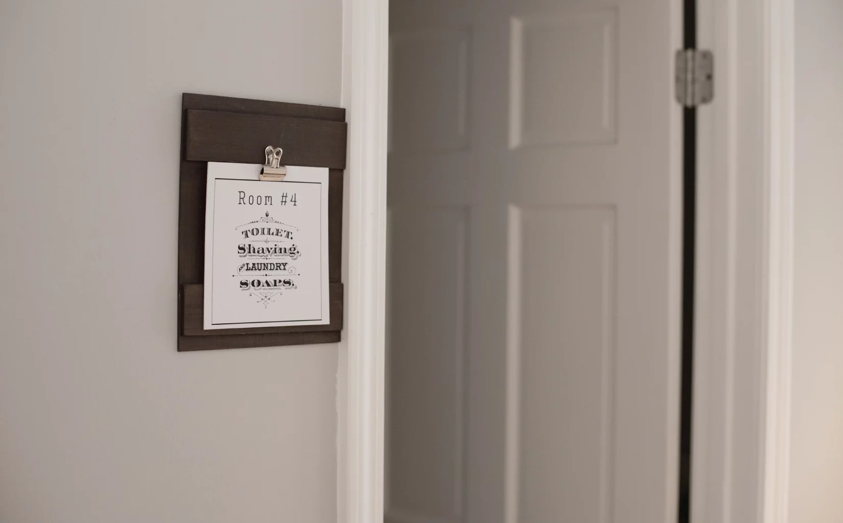 Guest Rooms | Hamilton Inn