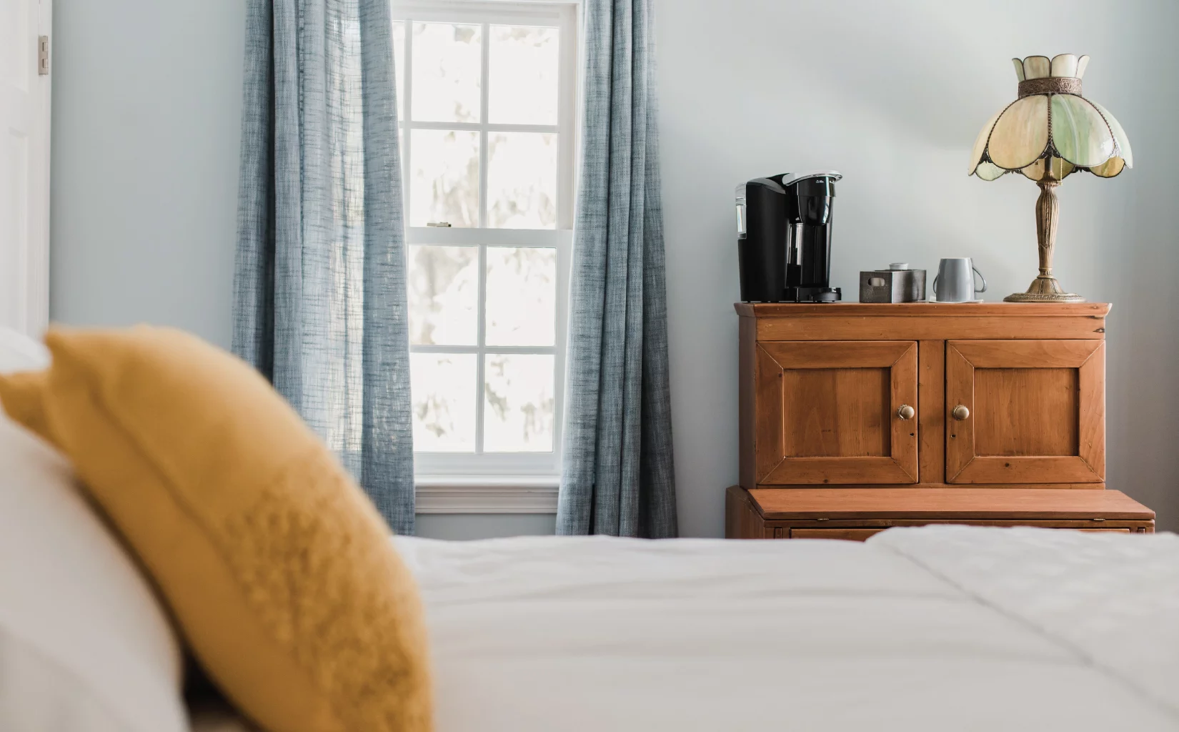 Guest Rooms | Hamilton Inn